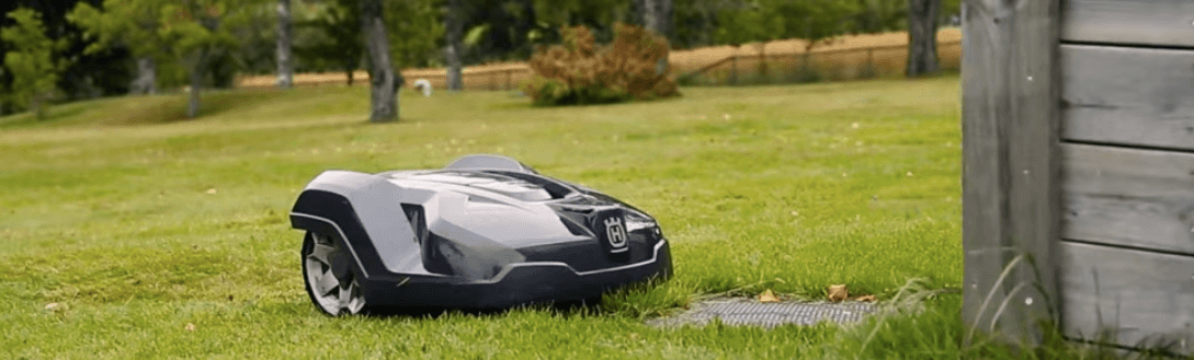 Husqvarna Automower 450X review - Honest John - B&B Tractors